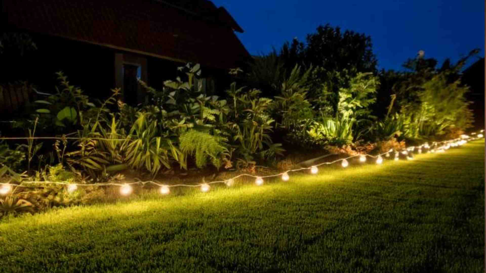 5 Best Garden Border Ideas Using Outdoor Lights - Clicka Lights